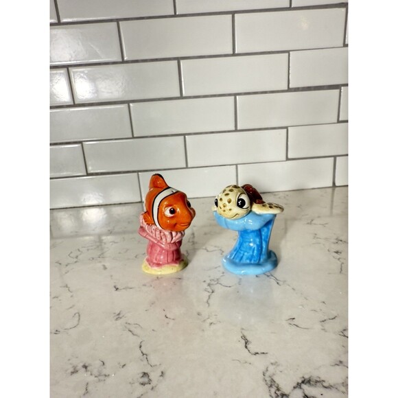 Disney | Dining | Finding Nemo Salt And Pepper Shaker Disney Pixar ...